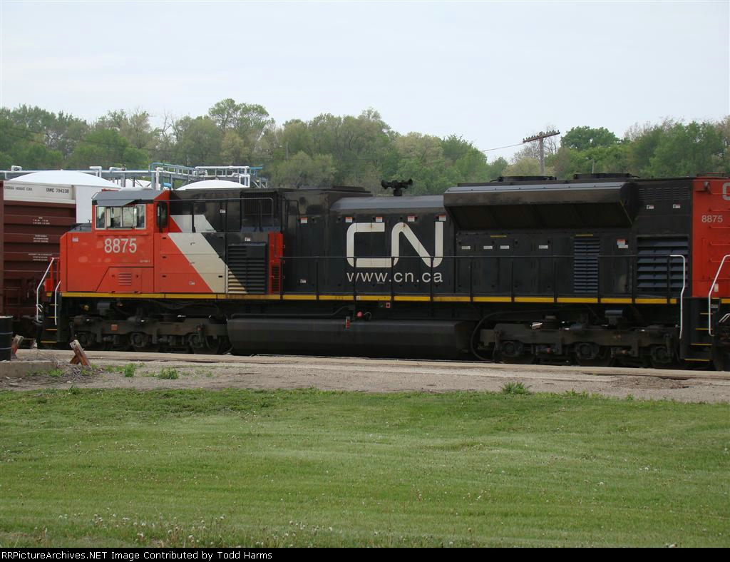 CN 8875
